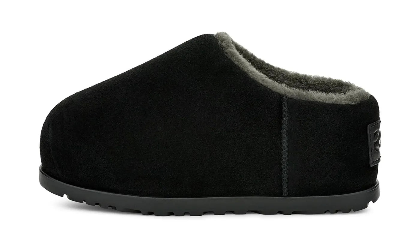 UGG Pumped Slide Black